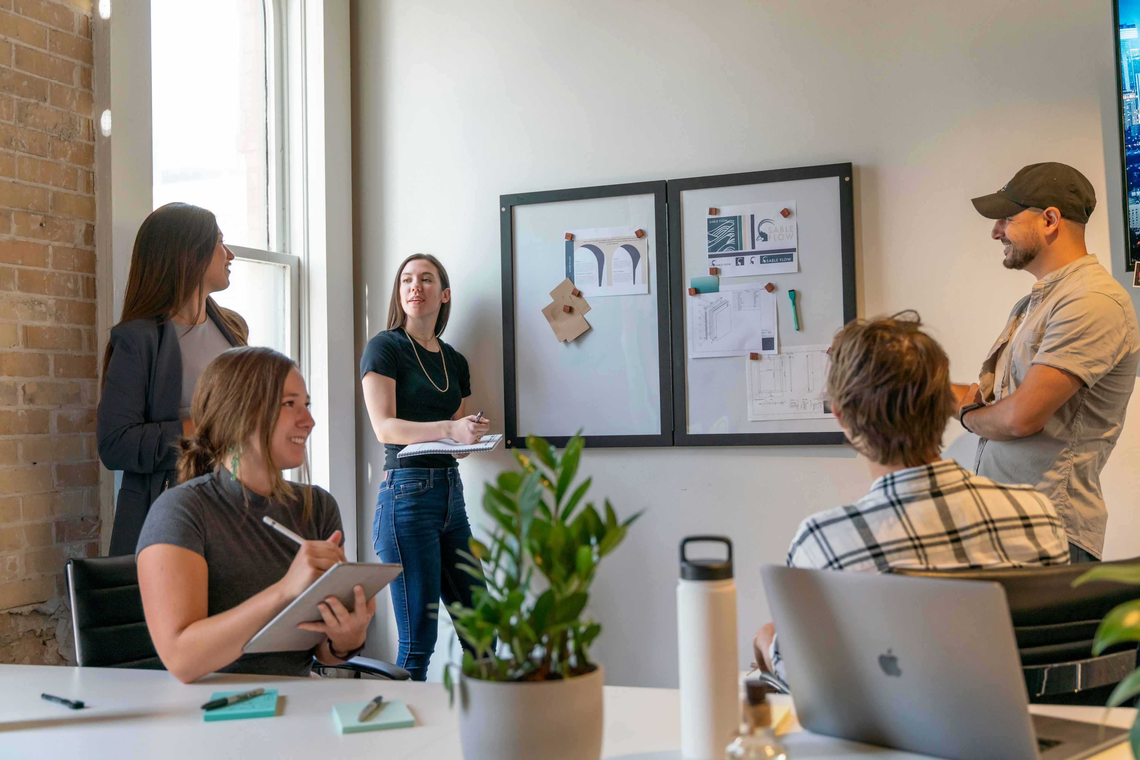 How to Manage Digital Asset Lifecycle: Complete Guide from Upload to ...